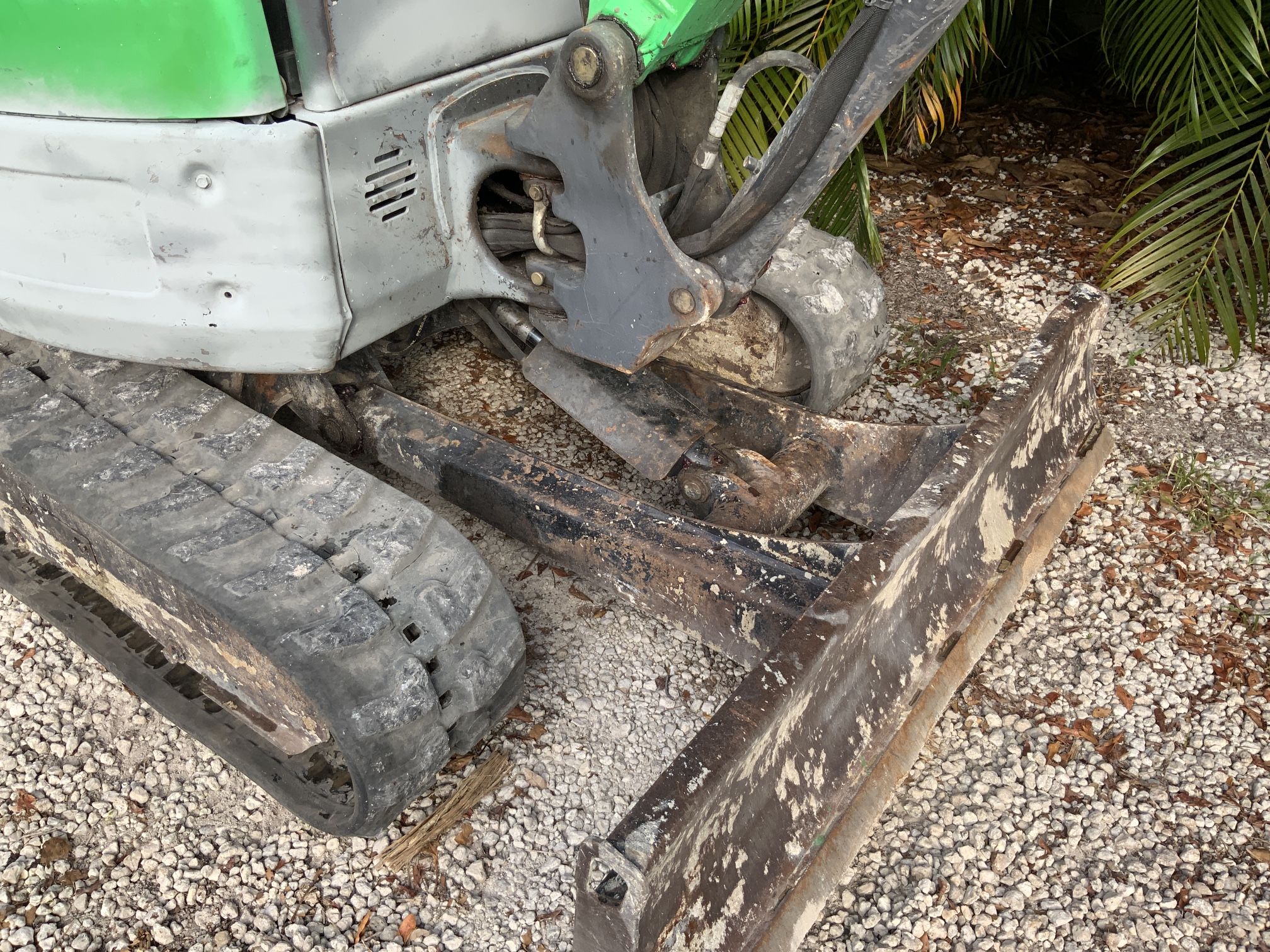 2015 Bobcat E26GM Mini Excavator 6000 Lbs Zero Turn for Sale in Miami ...