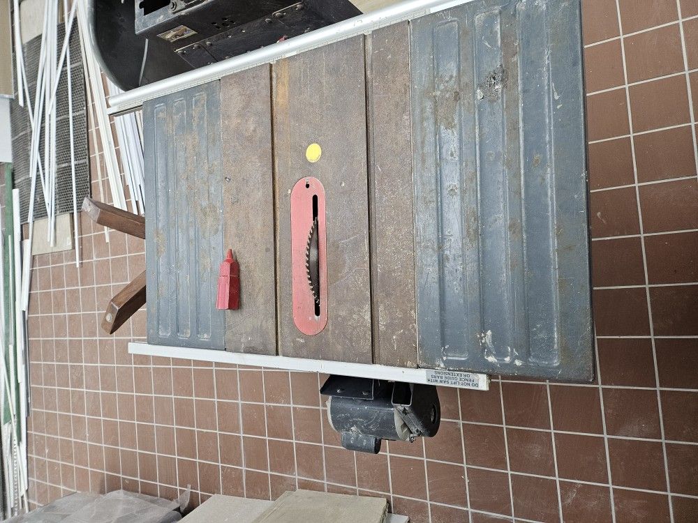 Craftsman XR 2412 Table Saw Other Tools Machinery