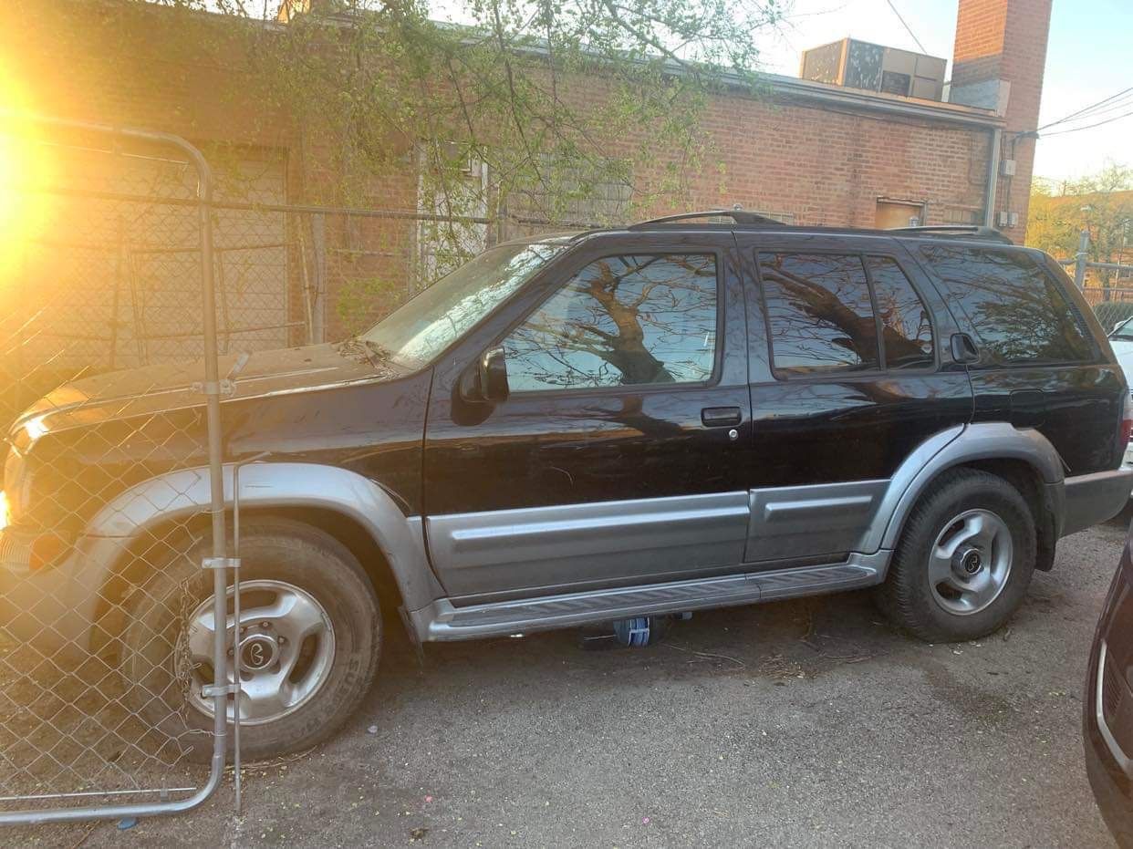 1999 Infiniti QX4 for Sale in Chicago, IL - OfferUp