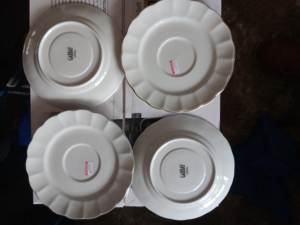 Gabbay China Sauce Or Tea Plates for Sale in El Cajon, CA - OfferUp