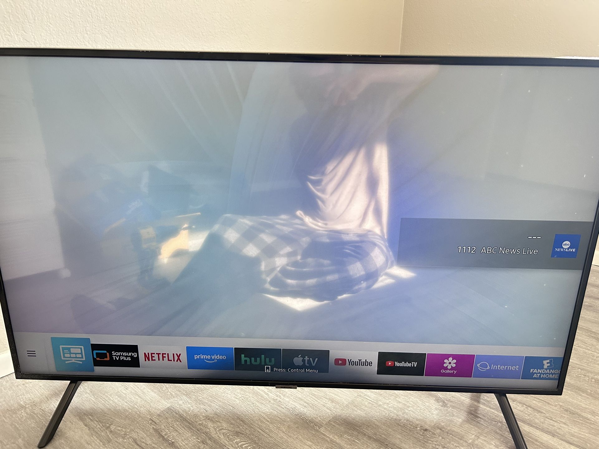 Samsung 50-inch Class 6 Series Smart 4K UHD TV for Sale in Chandler, AZ ...