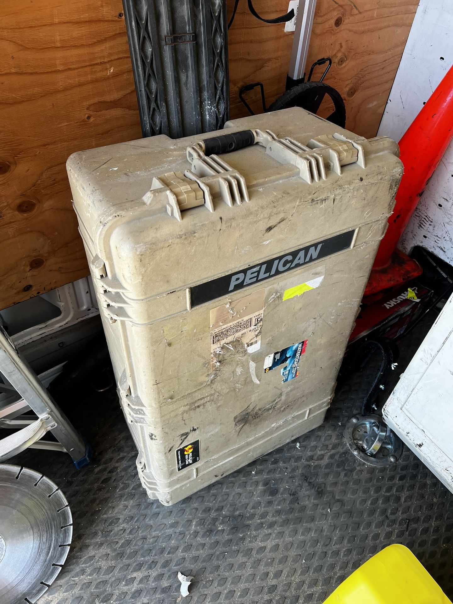 Pelican Box for Sale in Anaheim, CA - OfferUp