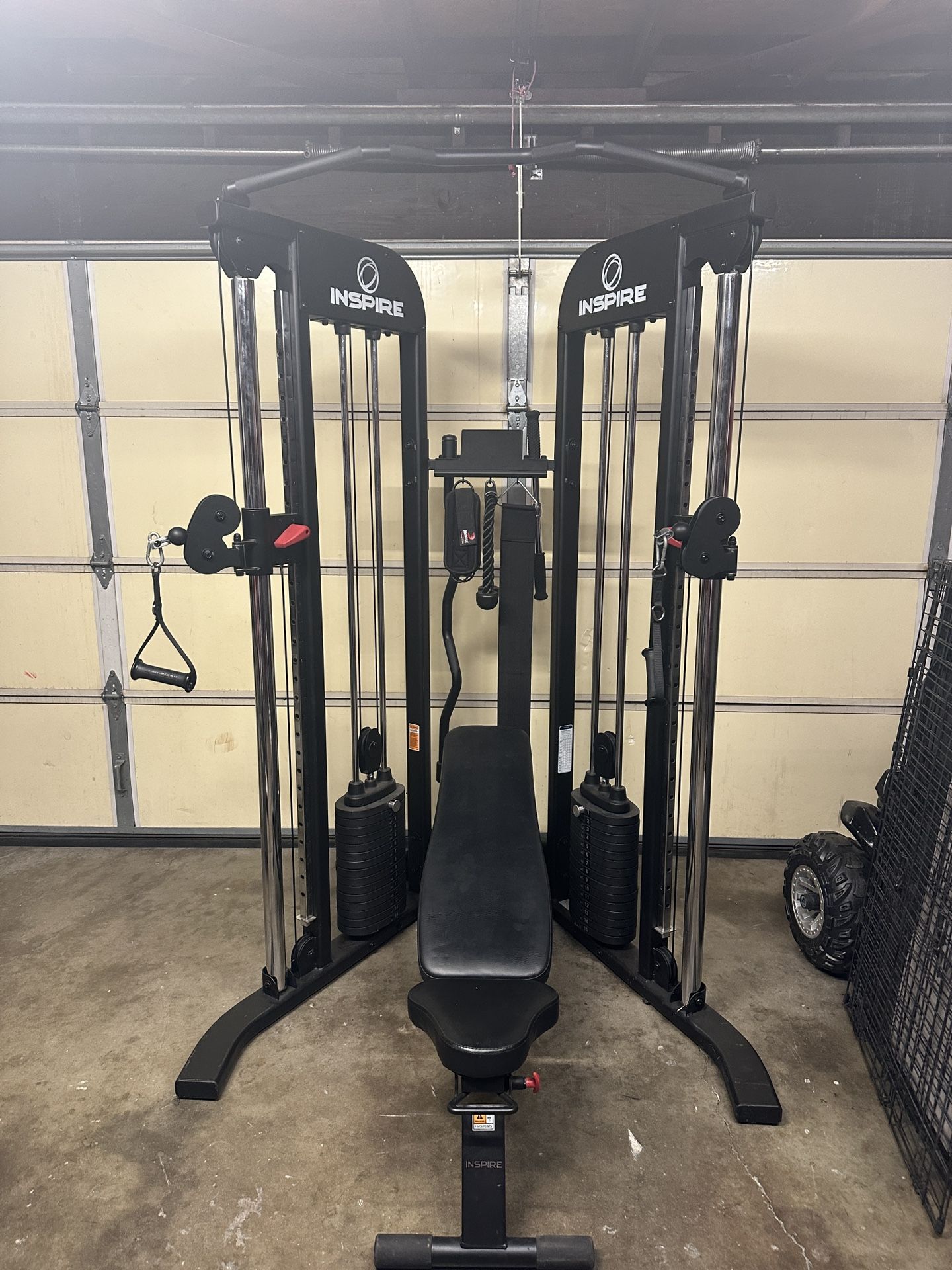 Crossover Cable Machine for Sale in Whittier, CA - OfferUp