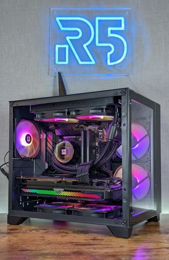 RX 6800 16GB // i7 12700f // 16GB 4000Mhz DDR4 // 2TB NVMe SSD // WiFi ...