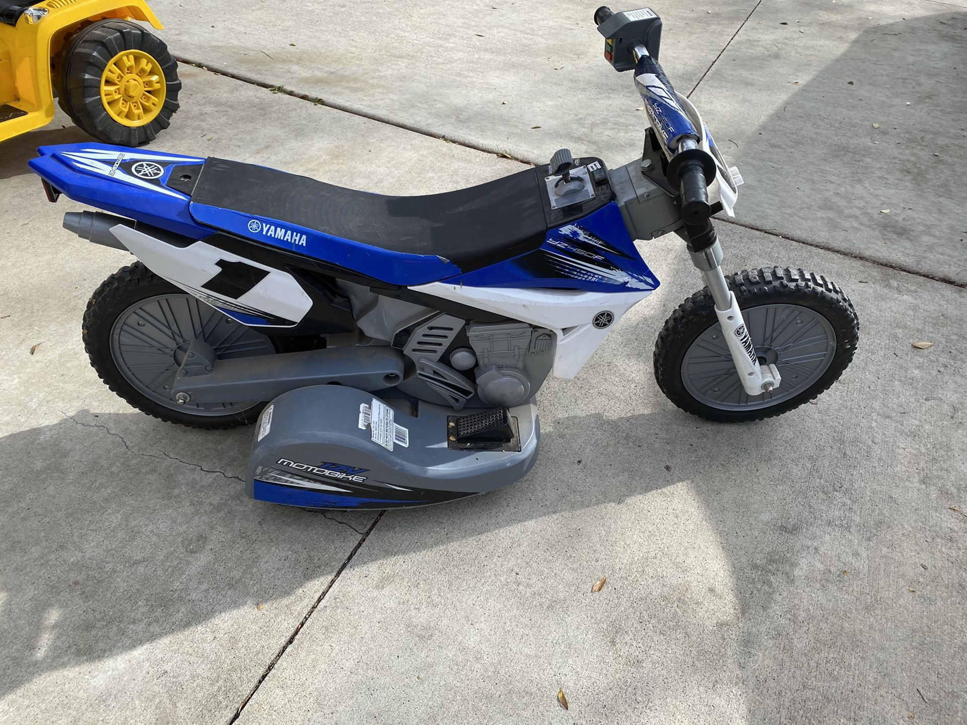 Yamaha power wheels motorcycle for Sale in Corona, CA - OfferUp