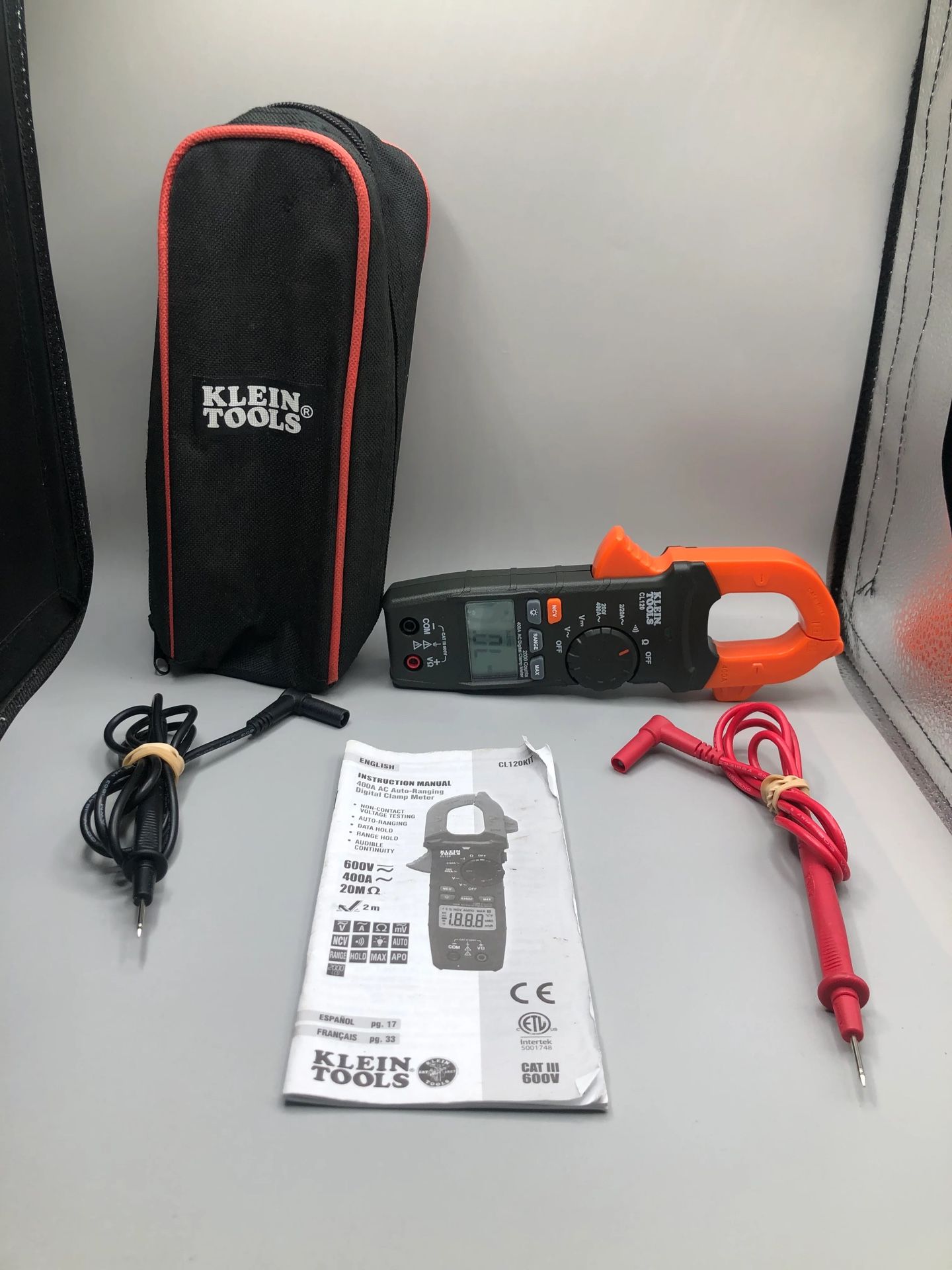Klein Tools CL120 Clamp Meter. for Sale in Norwalk, CA - OfferUp