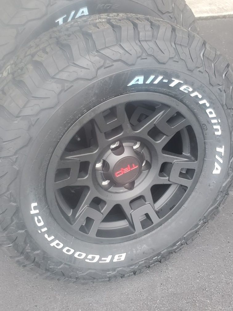 4 Toyota Trd Pro OEM Wheels/rims 17x7 With Bfgoodrich All Terrain K02 ...