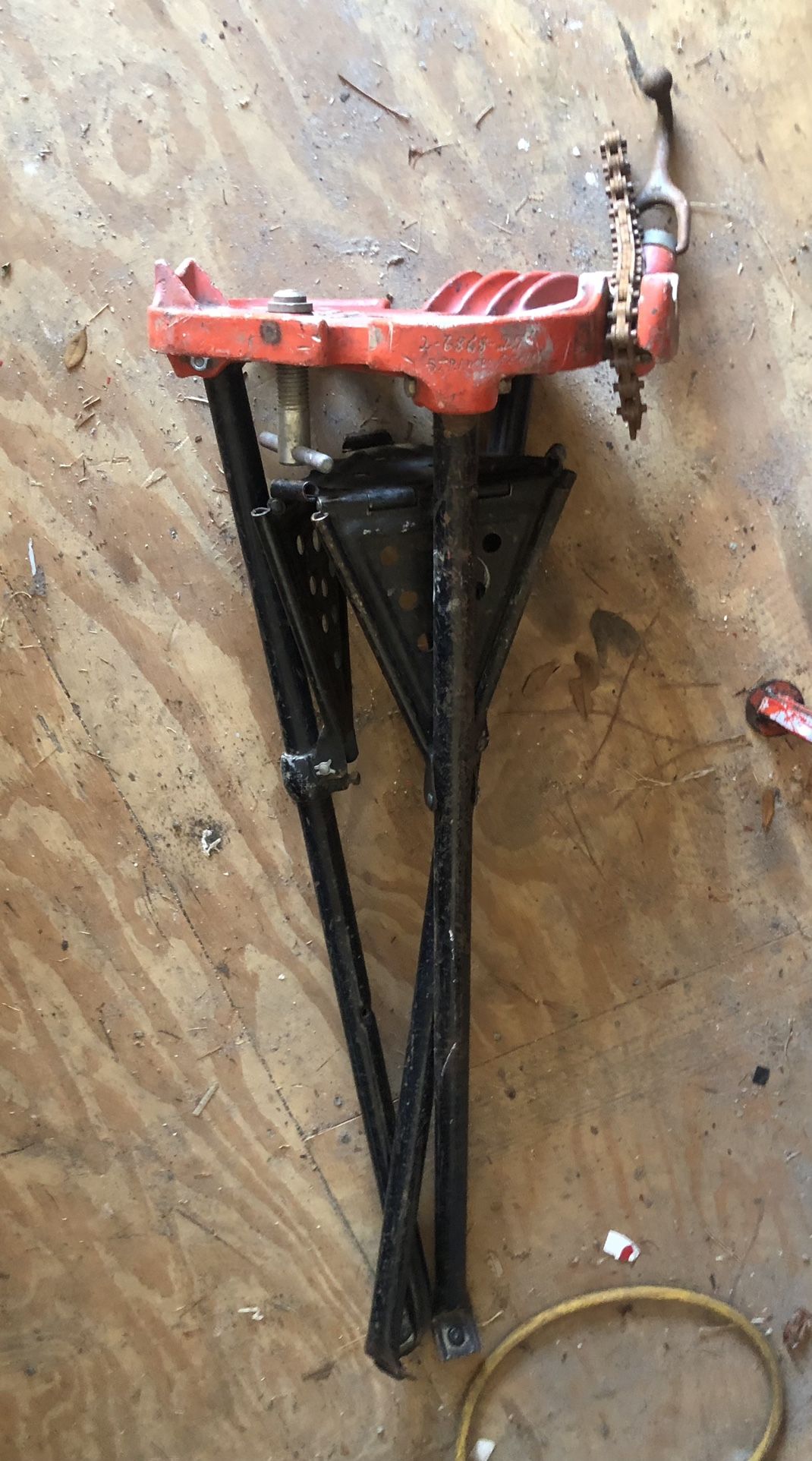CHAIN VICE / RIDGID for Sale in Merritt Island, FL - OfferUp
