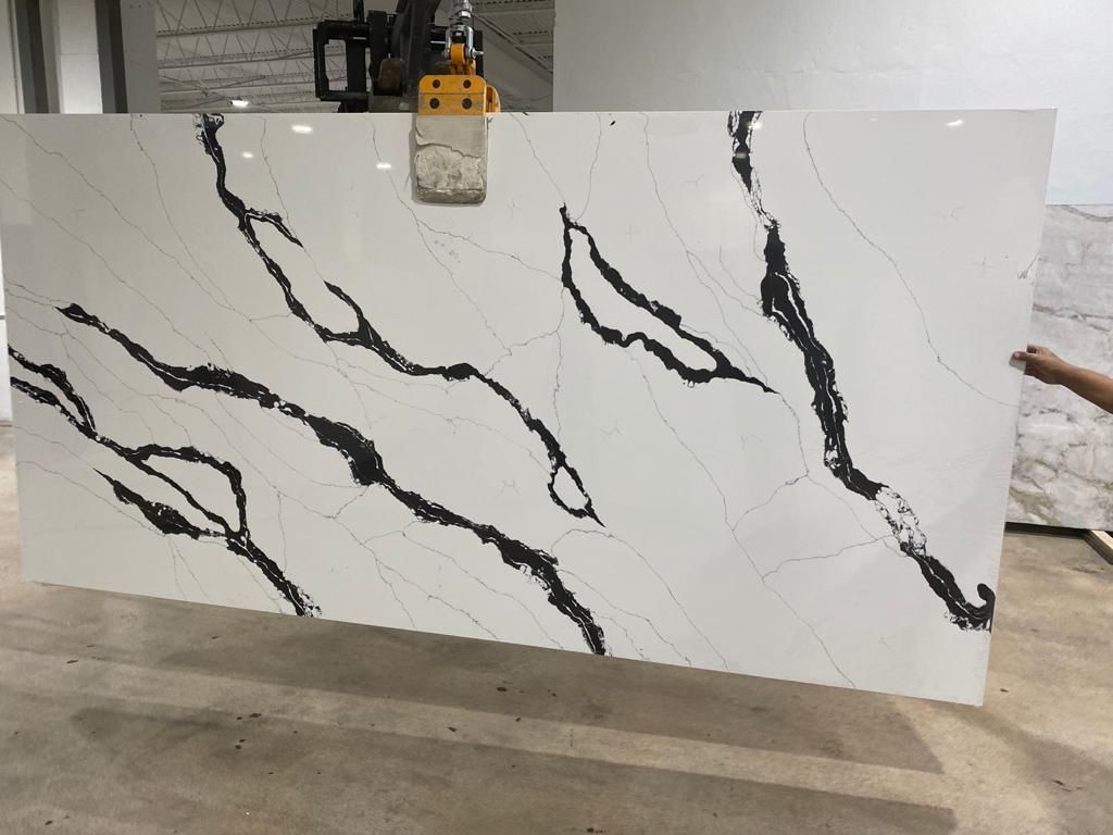 Calacatta Quartz White Panda 127x64 2cm. 56.44 sq/f. Granite Granito ...
