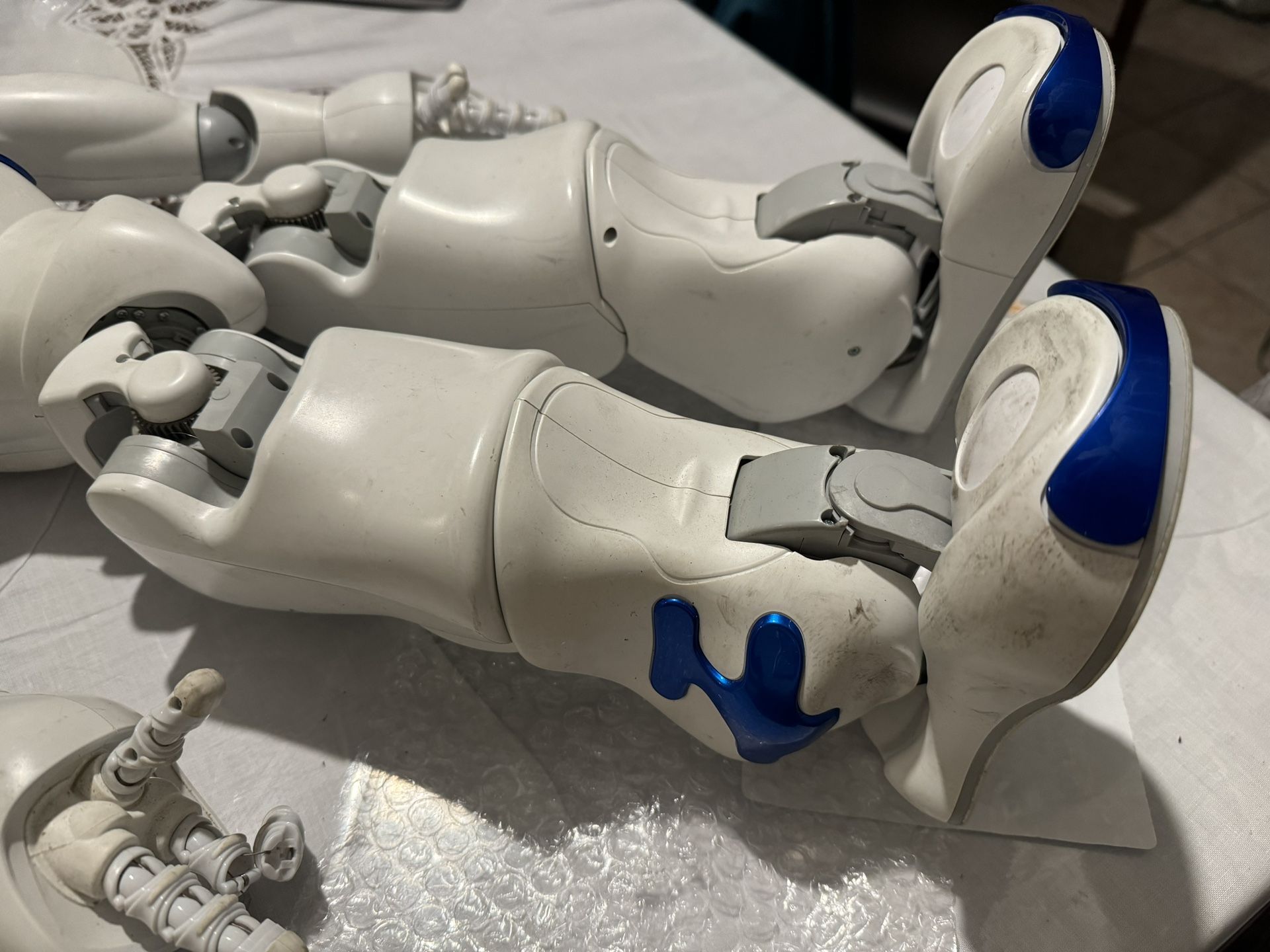 nao robot humanoide Blue V5 Alderbaran Educational Version, Can Ship ...