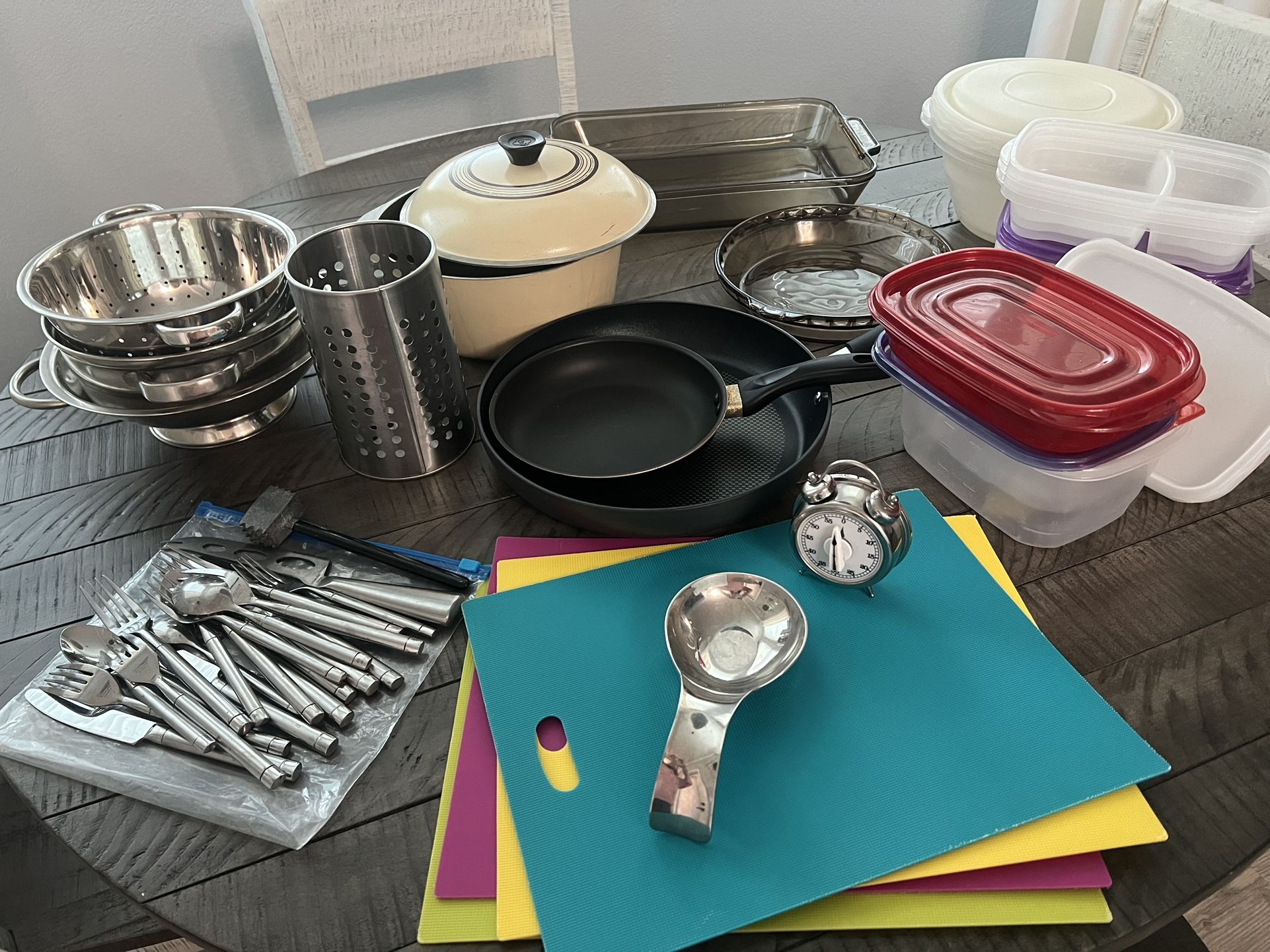 Kitchen Essentials Bundle for Sale in Mesa, AZ - OfferUp
