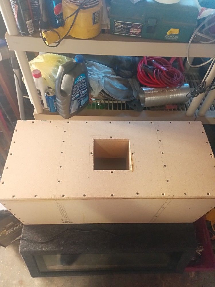 "Custom 4th Order Bandpass Box With 2 Jbl 12's!" for Sale in Fresno, CA ...