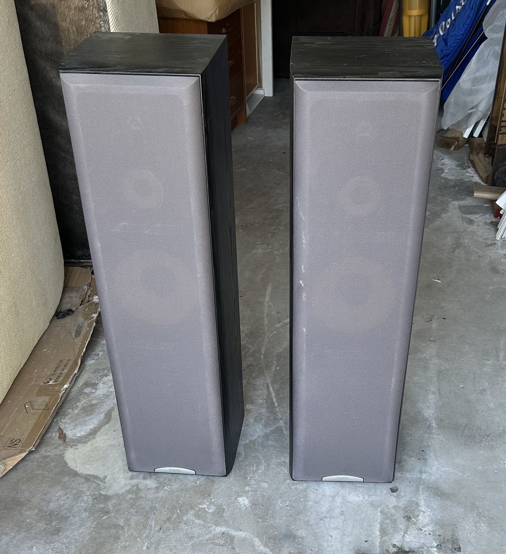 Set Of Sony Tower Speakers for Sale in Menifee, CA - OfferUp