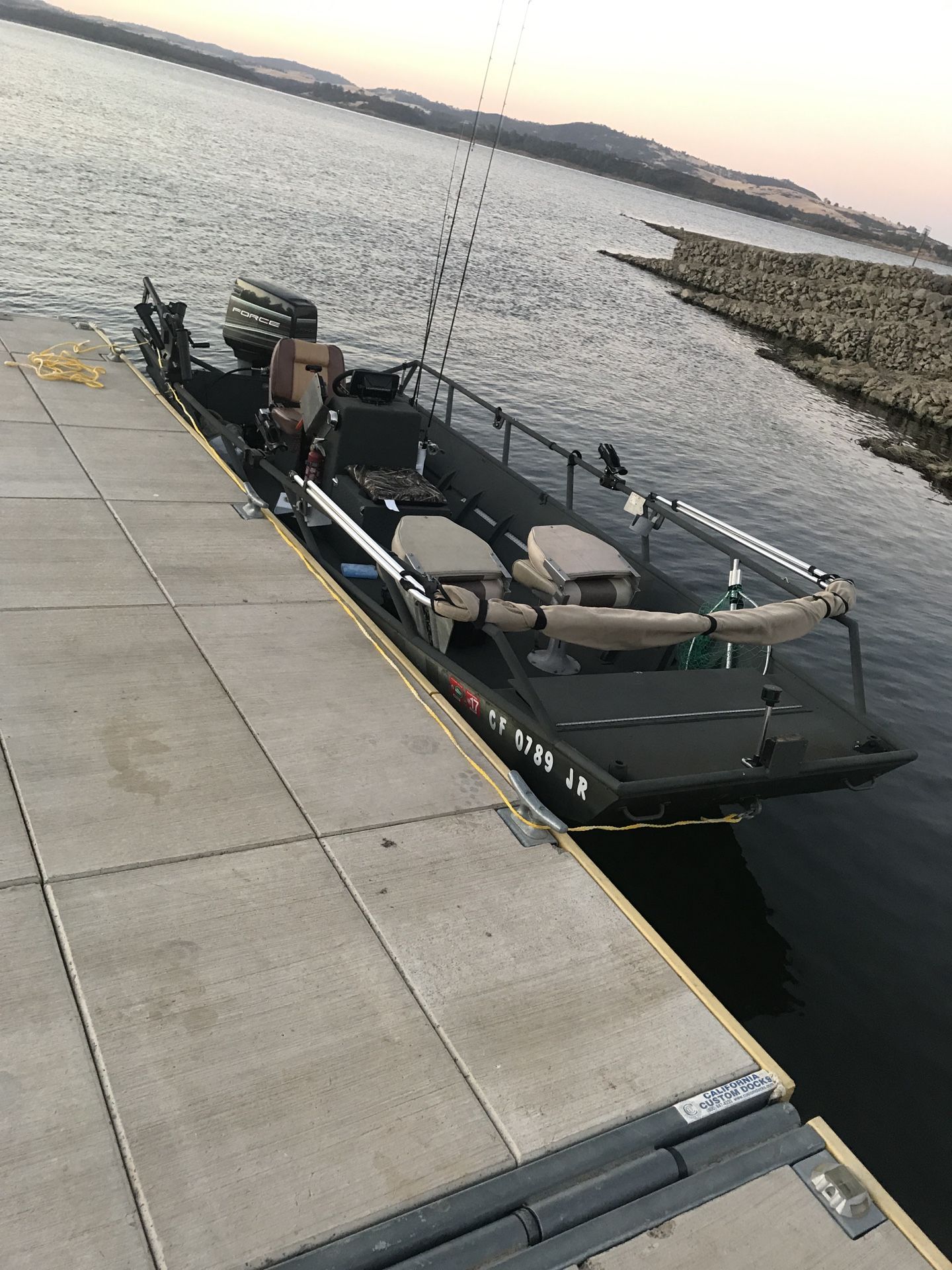 16ft Lowe fishing boat for Sale in Valley Home, CA - OfferUp