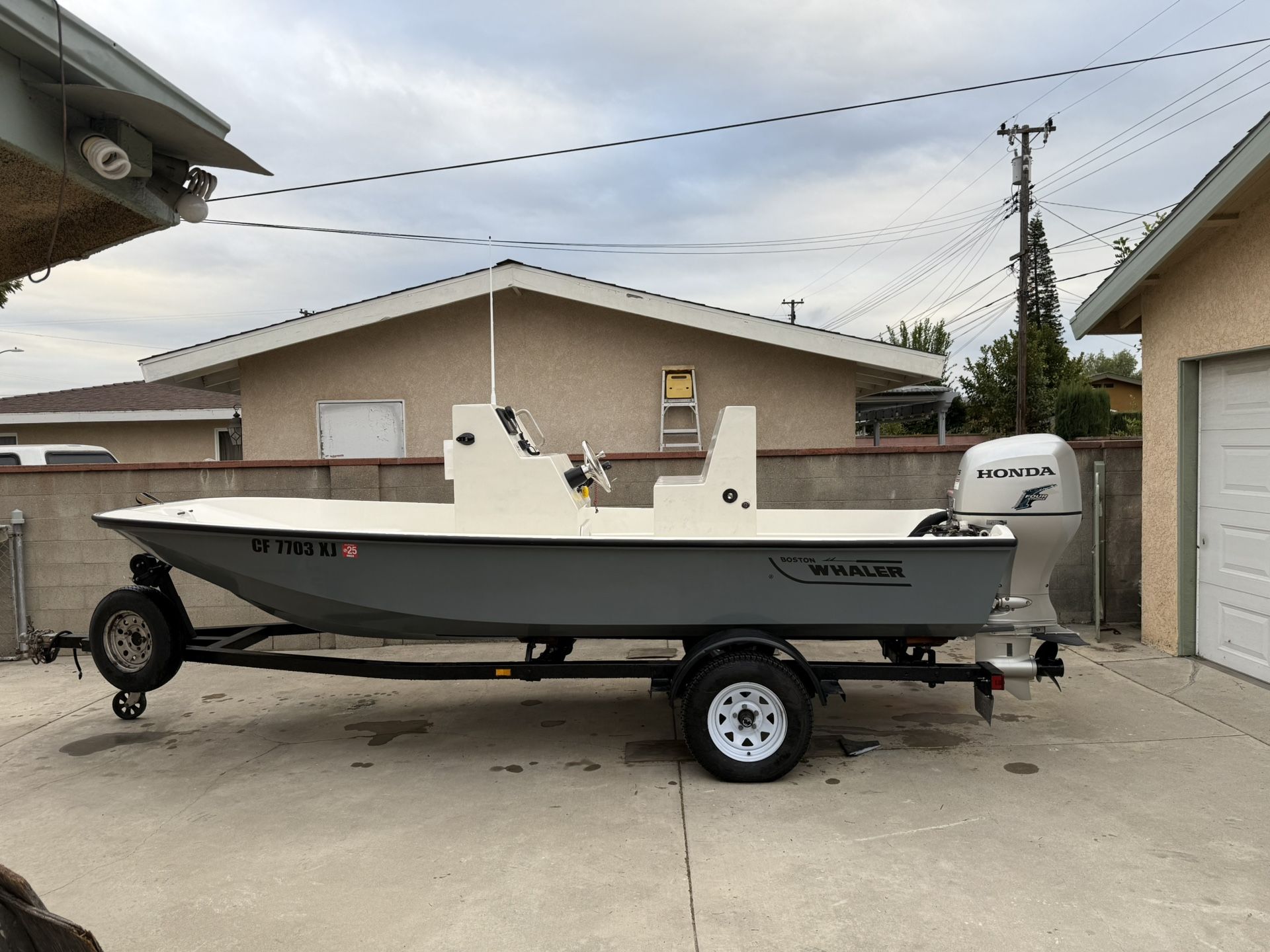 Boston Whaler Guardian 17 for Sale in Buena Park, CA - OfferUp