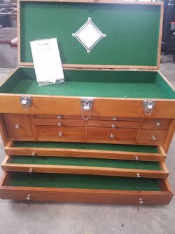 Falconer 12 Drawer tool chest. Used for a knife collection only. for ...
