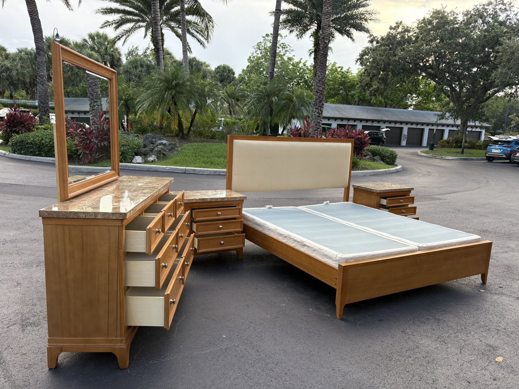 Beautiful Bedroom Set Kind Size Real Wood Light Maple Colo for Sale in ...