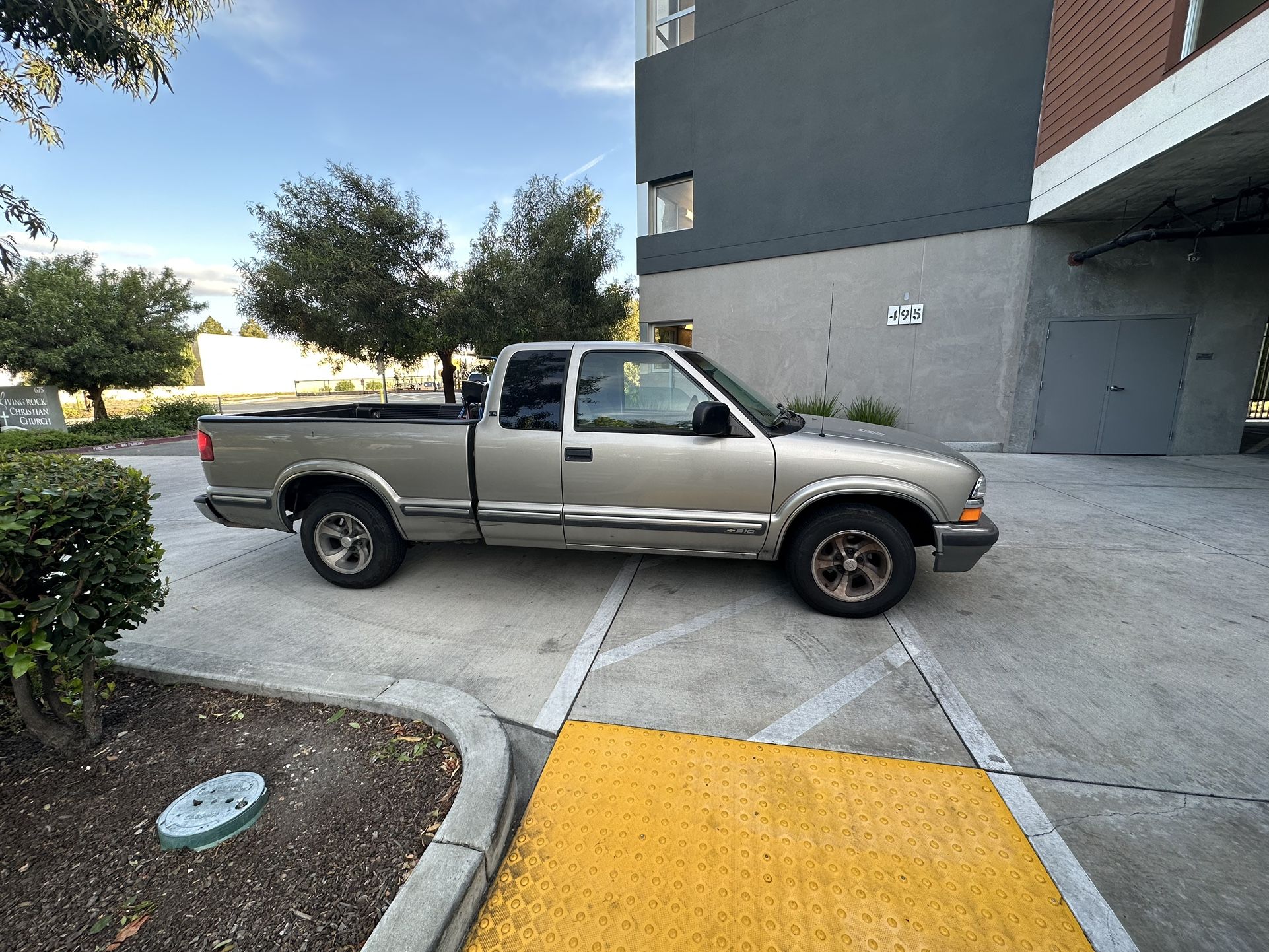 1999 Chevrolet S-10 for Sale in Sunnyvale, CA - OfferUp