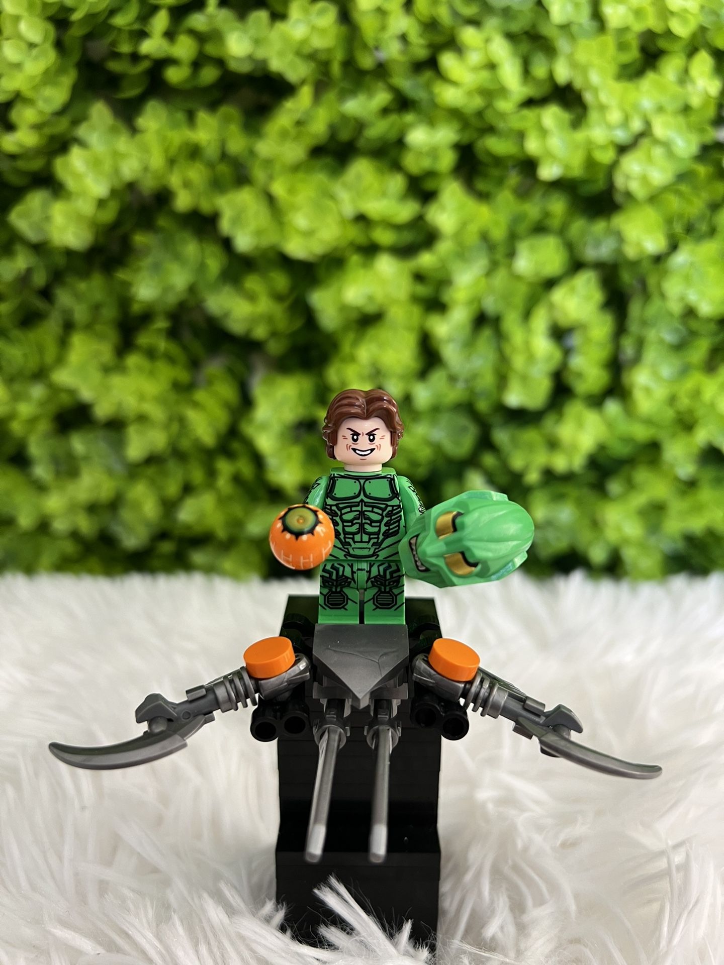 The Amazing Spider Man 2 Green Goblin Lego Set