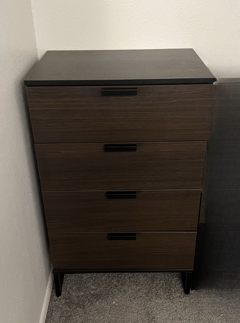 Trysil chest of 4 drawers store
