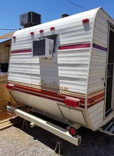 ‘82 Road Ranger Trailer for Sale in Las Vegas, NV - OfferUp