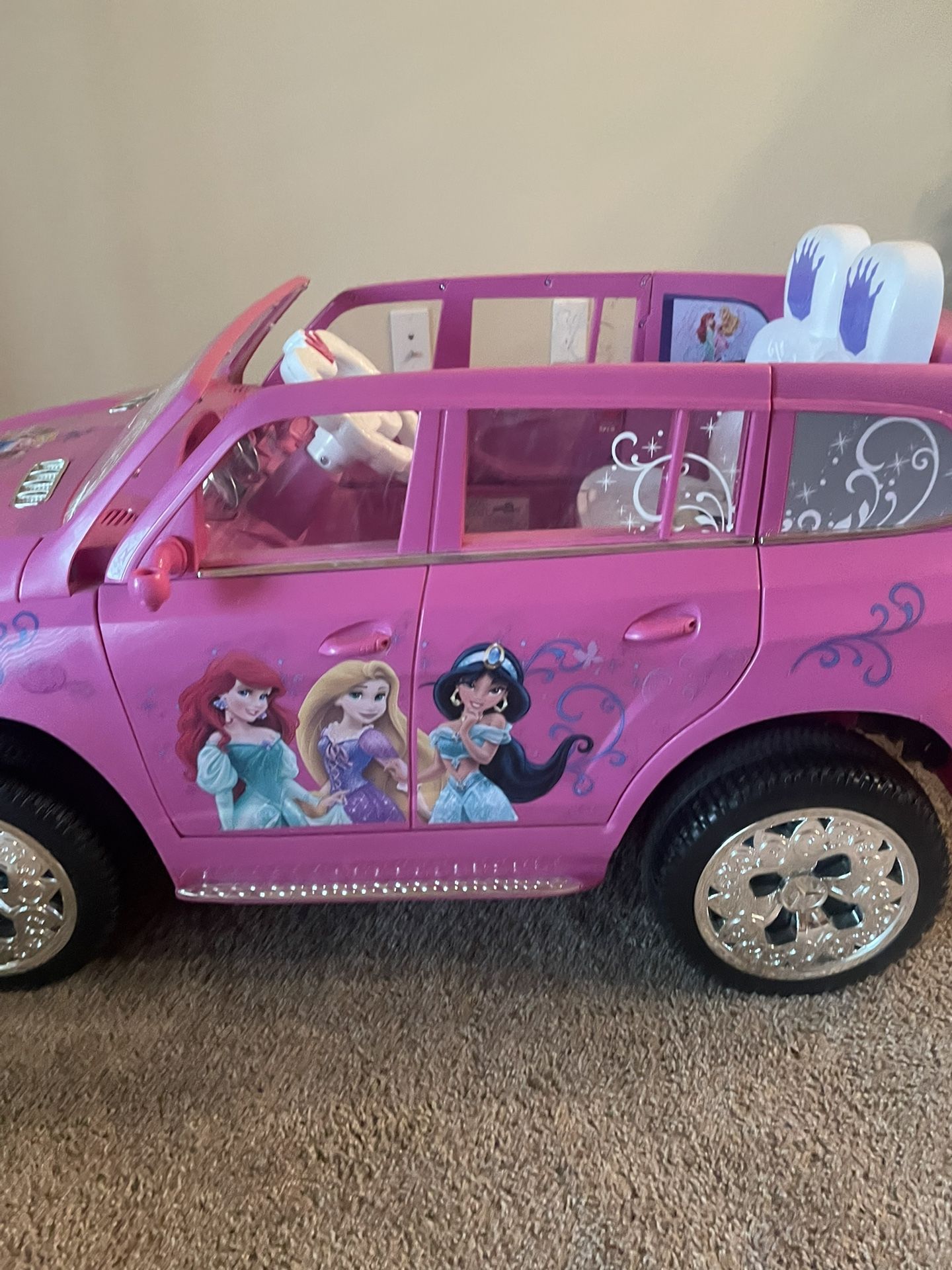 Princess Car For Kids for Sale in Chandler, AZ - OfferUp