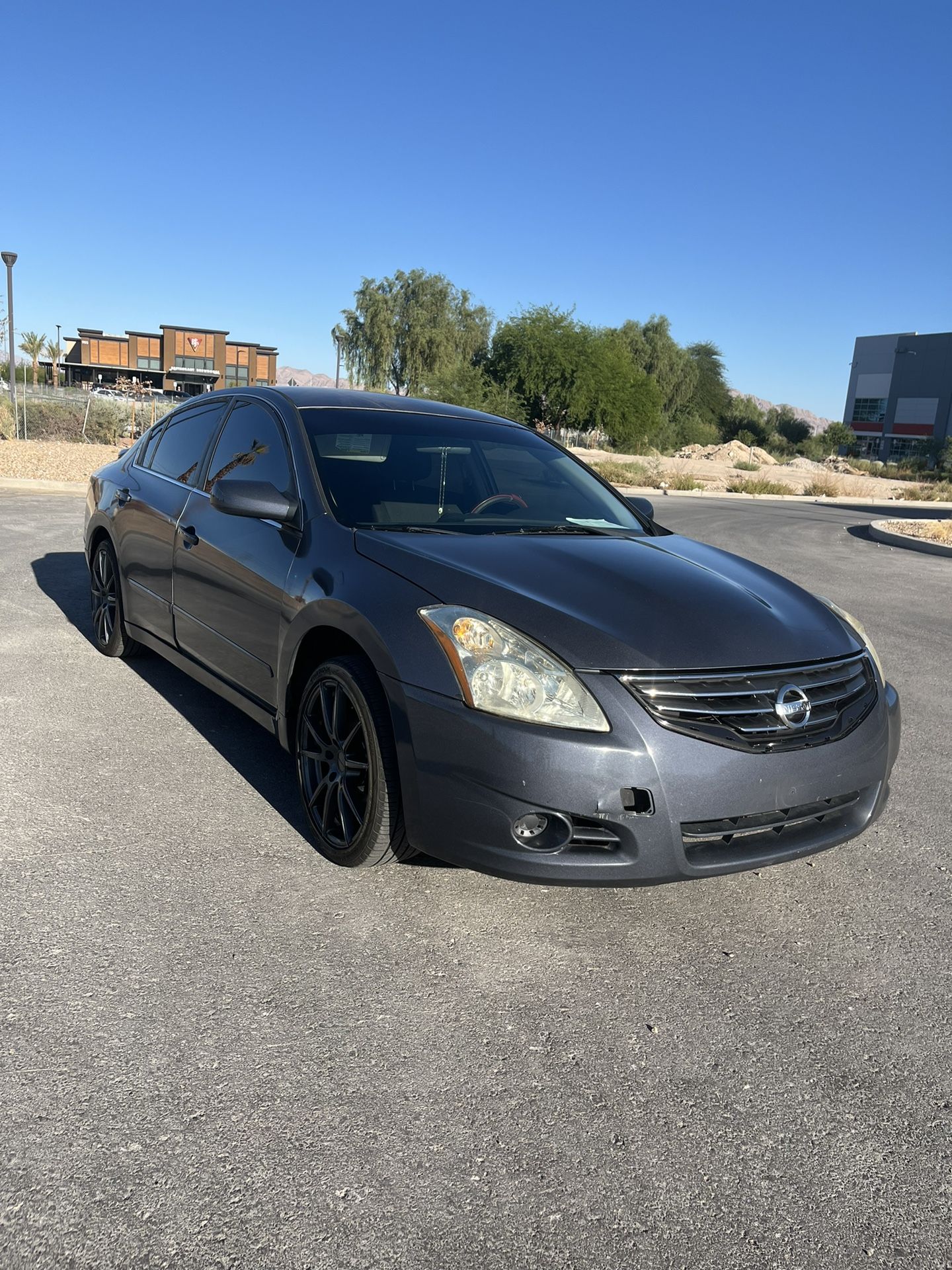 2010 Nissan Altima for Sale in North Las Vegas, NV - OfferUp