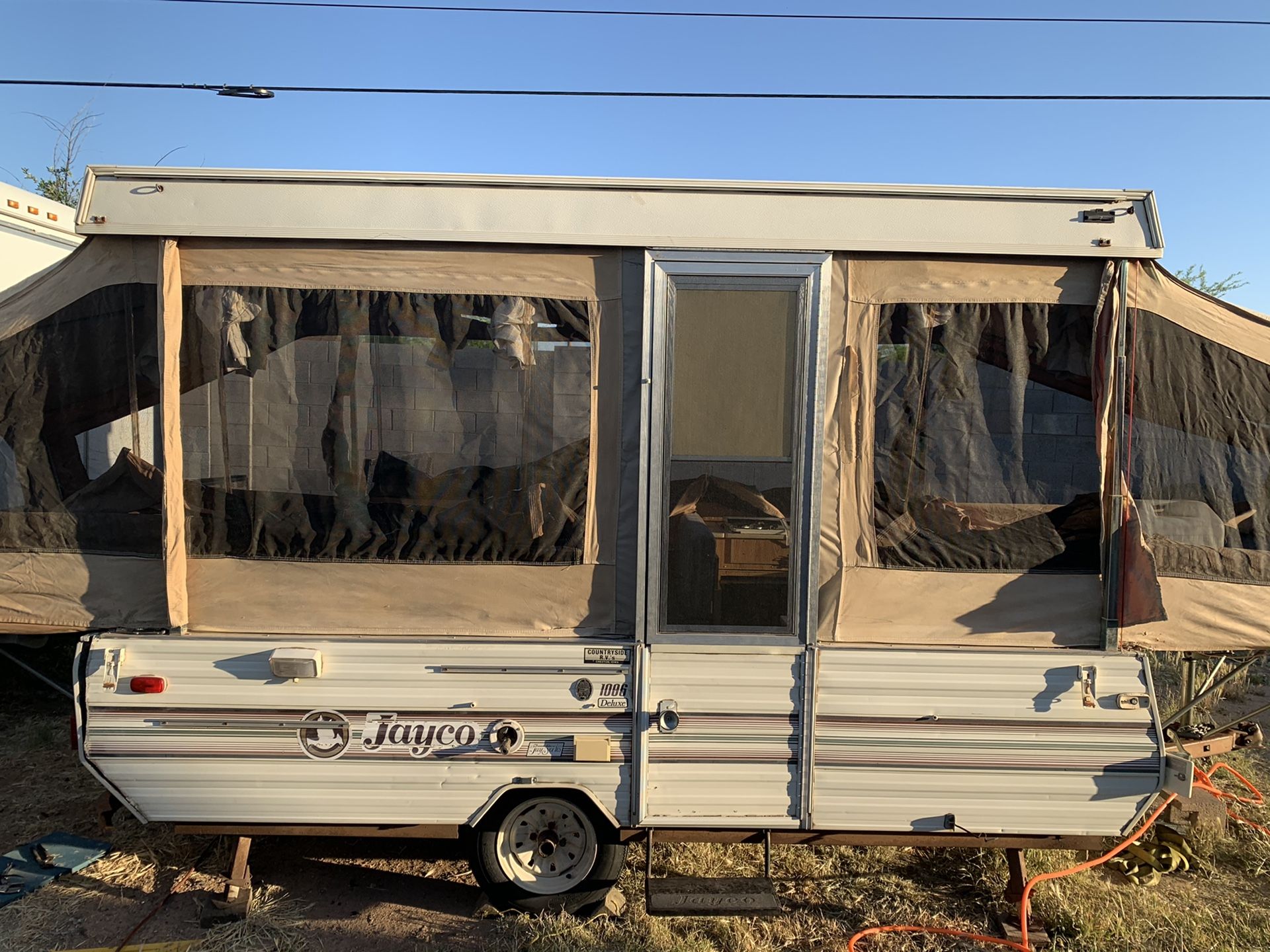 1990 Jayco 1006 Deluxe (PENDING) for Sale in Mesa, AZ - OfferUp