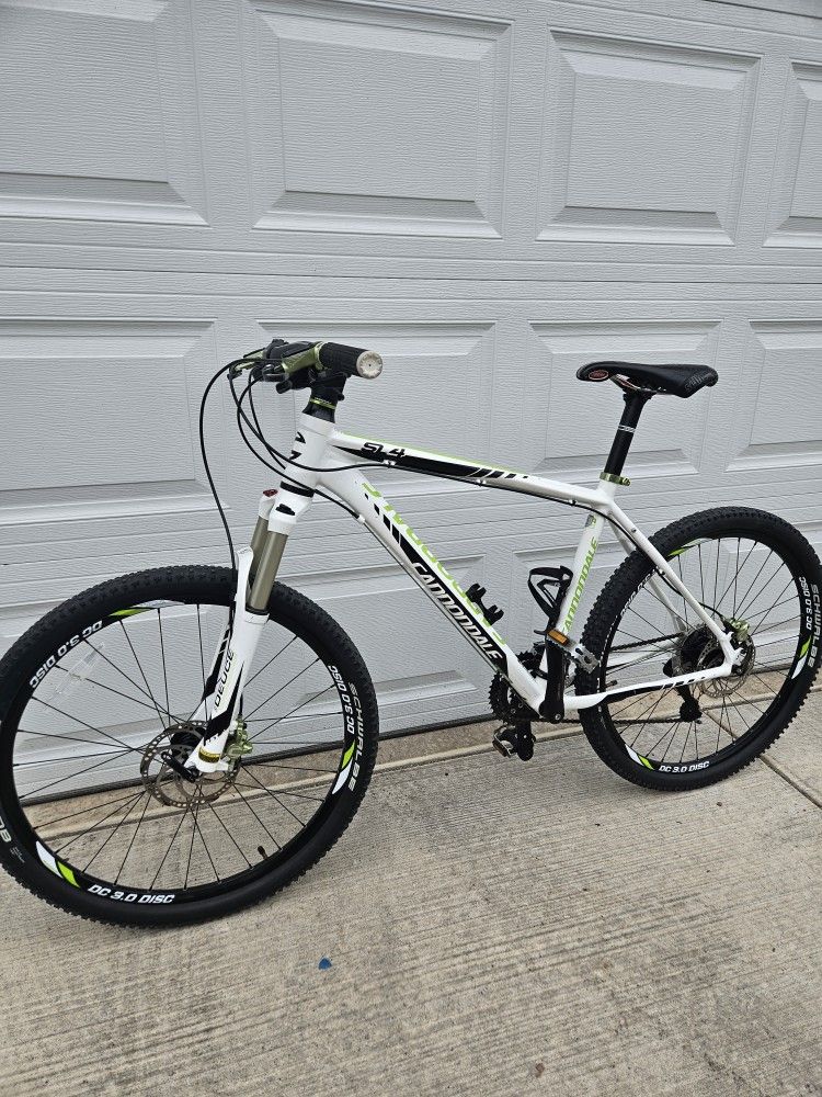 Cannondale SL4 Mountain Bike for Sale in Chicago, IL - OfferUp