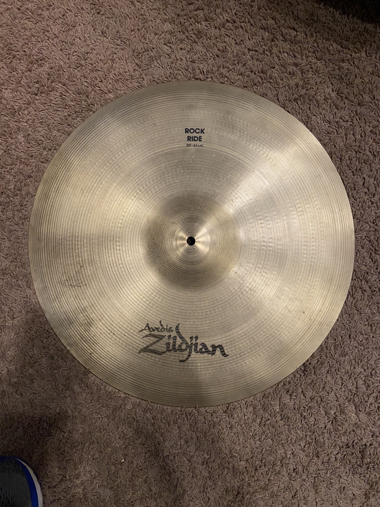 Zildjian 20” Rock Ride - vintage cymbal with that distinct bell and ...