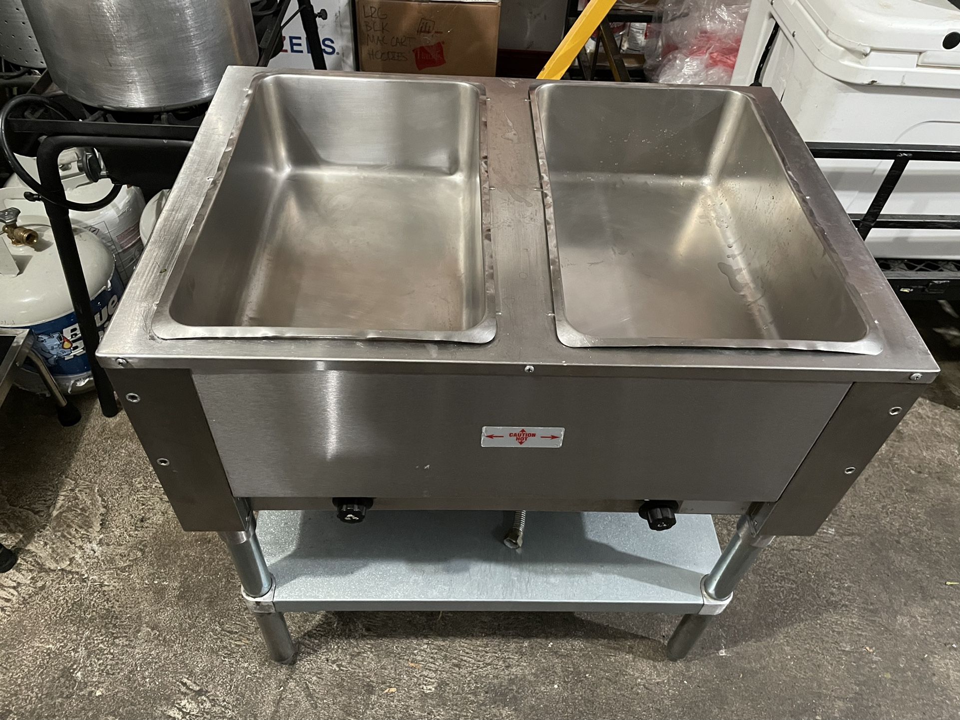Advance Tabco HF-2G-LP 31 13/16" Hot Food Table w/ (2) Wells & Cutting ...