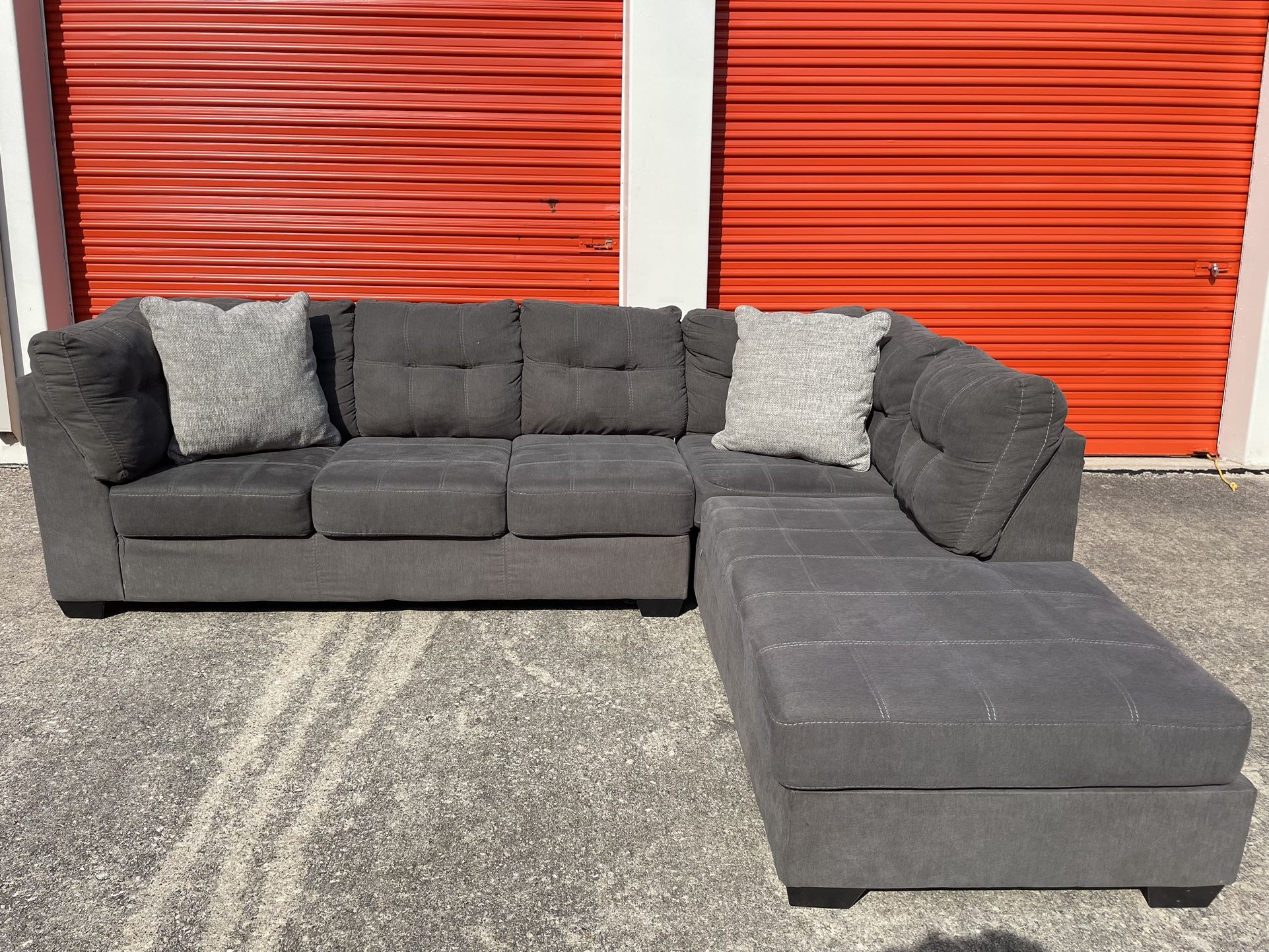 Ashley’s Furniture Sectional (Delivery Available) for Sale in ...
