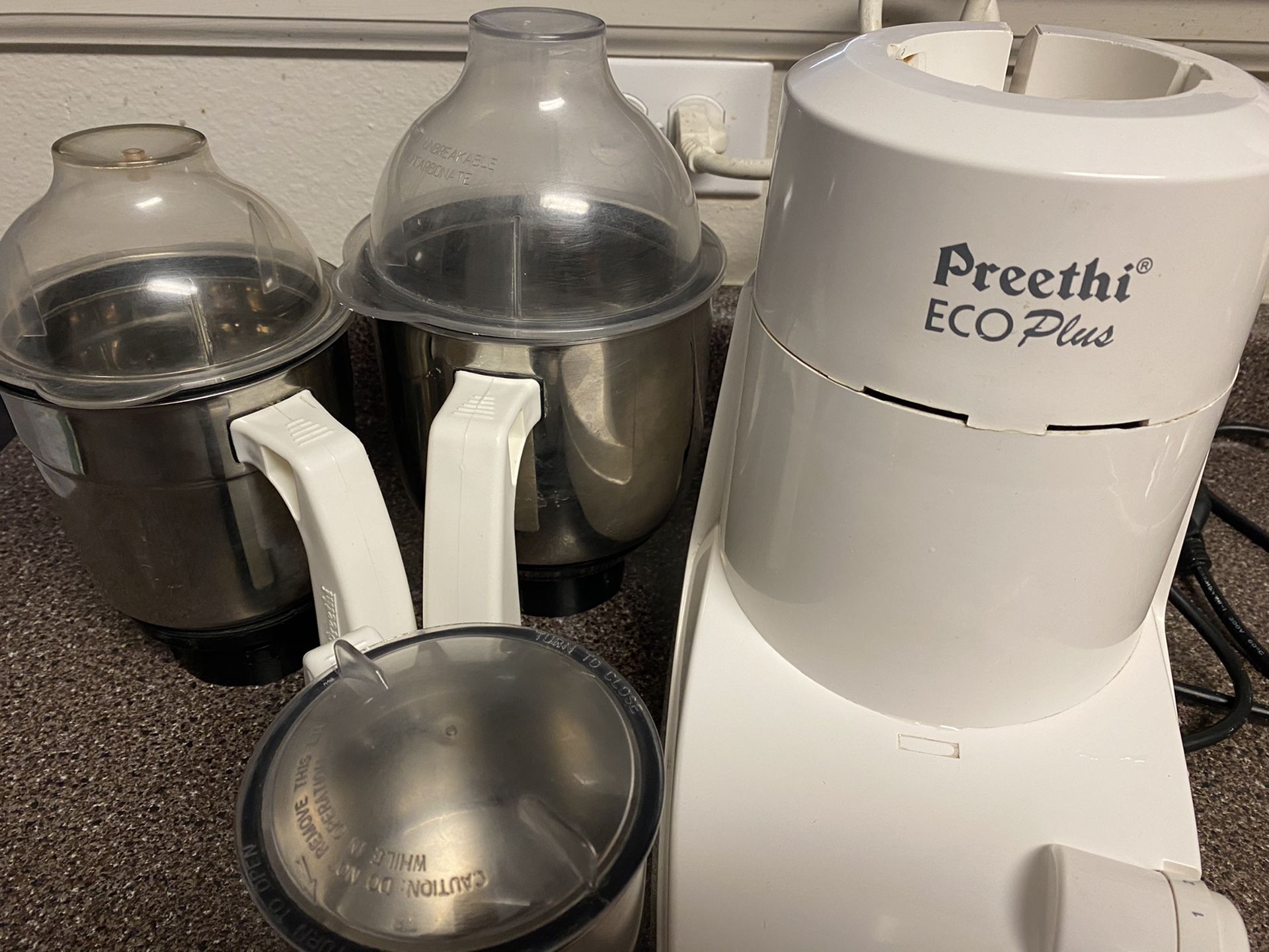 Preethi Eco Plus Mixer Grinder with 3 jars for Sale in Renton, WA - OfferUp