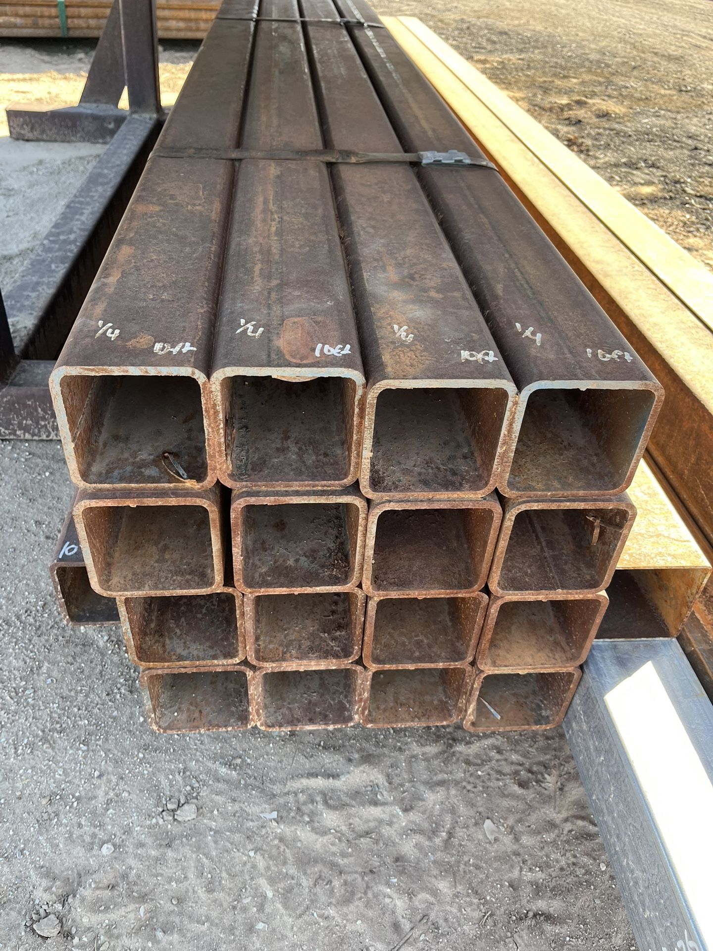 4x4 1/4 Wall Square Tube for Sale in Glendale, AZ - OfferUp