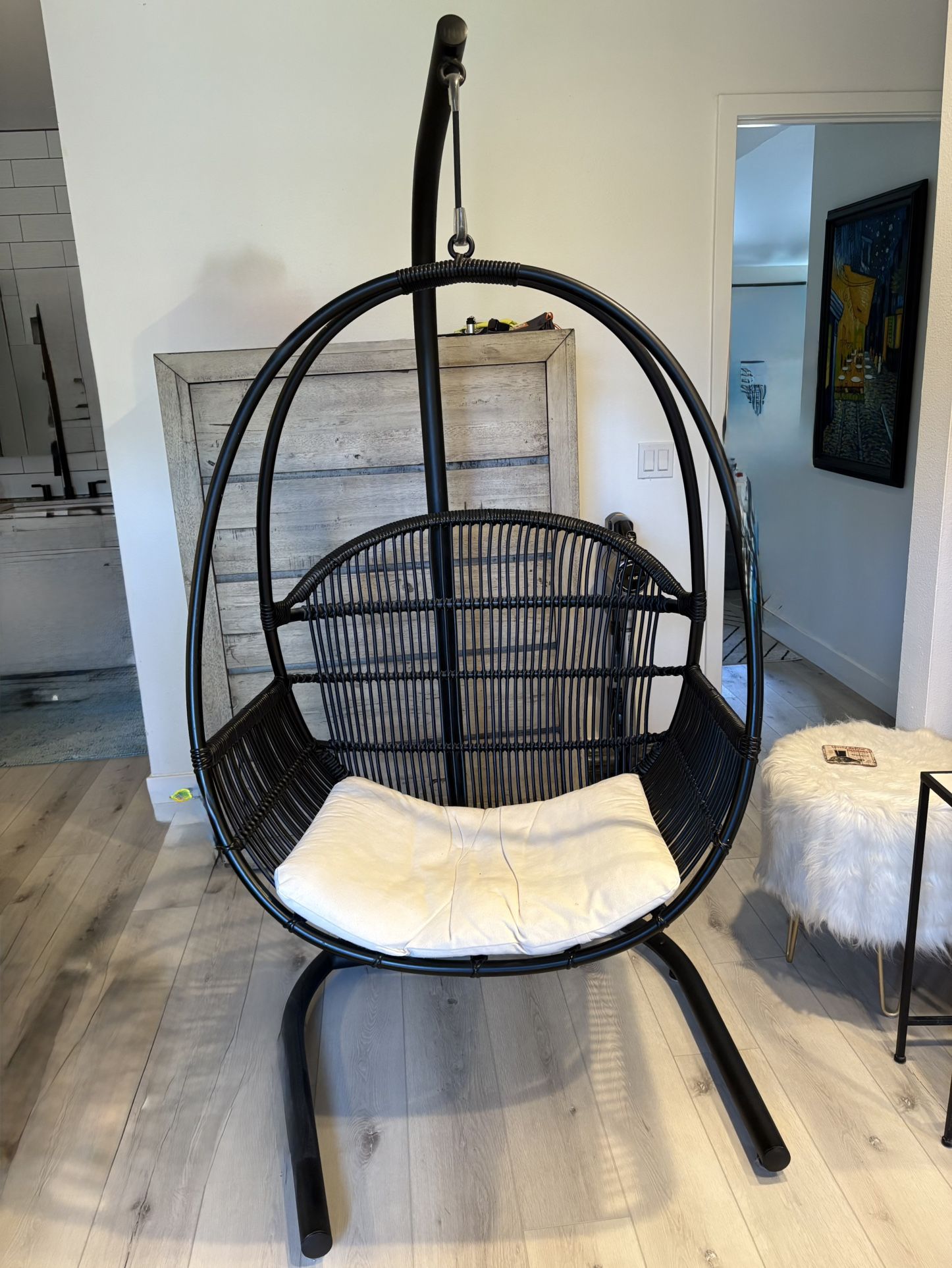 Tommy Bahama Egg Chair