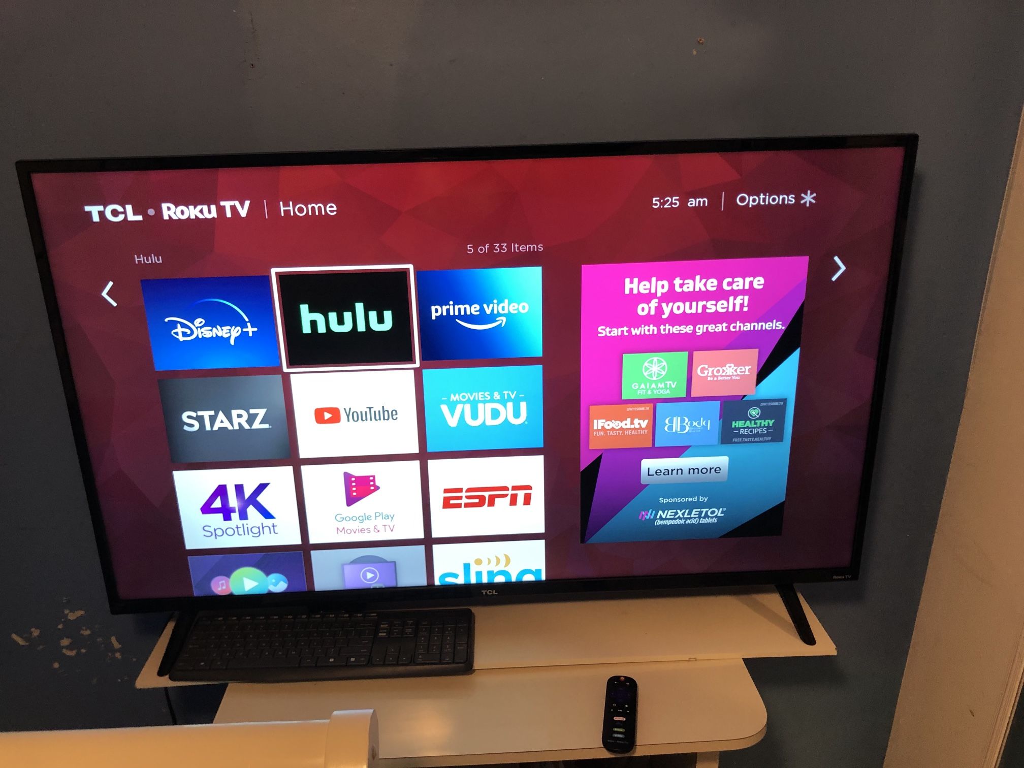 55 Inch ROKU TV for Sale in Fort Lauderdale, FL - OfferUp