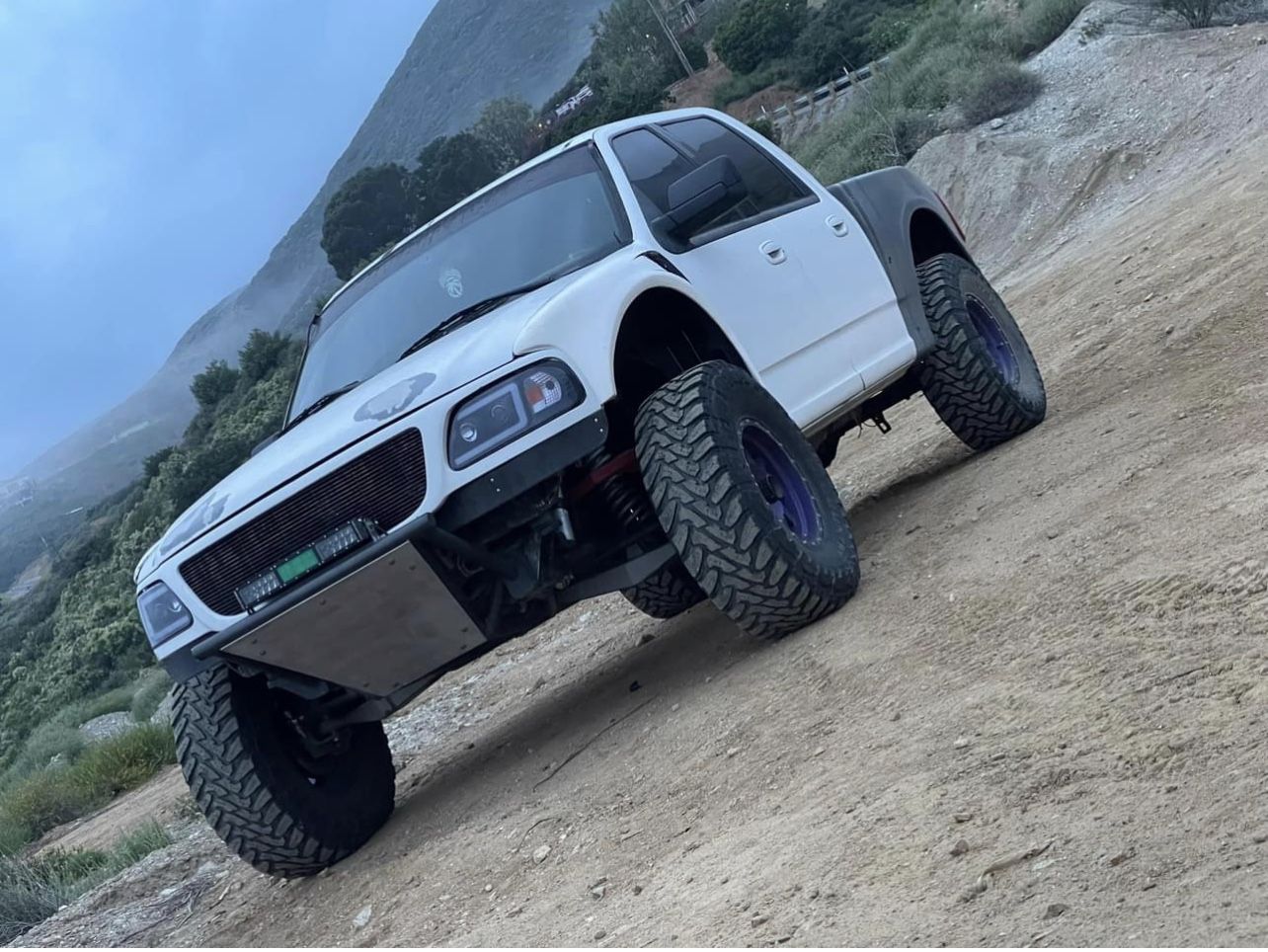 Ford F150 Prerunner for Sale in Fontana, CA - OfferUp