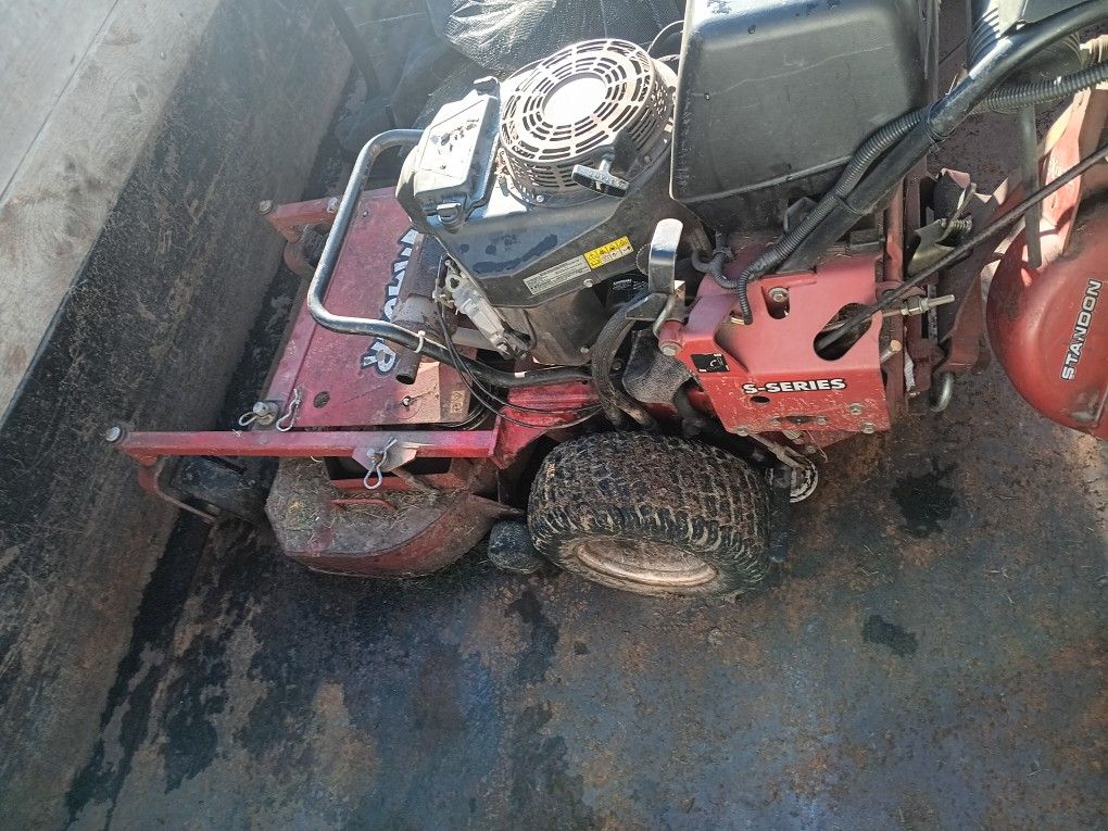 Exmark Turf Tracer 36" 920 Hrs for Sale in Marysville, WA - OfferUp