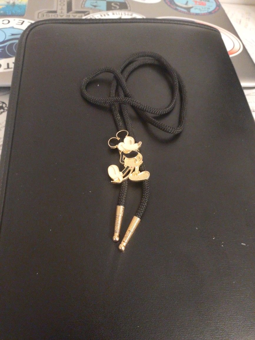 Mickey Mouse Neck Pendant Disney for Sale in Fort Lauderdale, FL - OfferUp