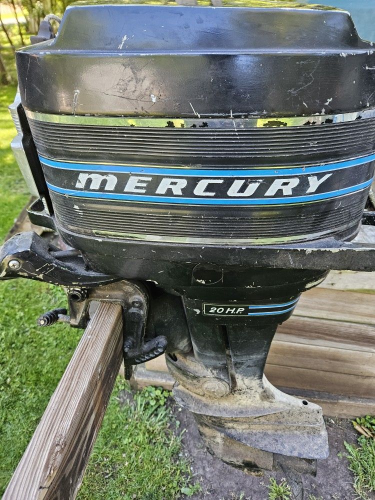 Mercury 200 Outboard for Sale in St. Charles, IL - OfferUp