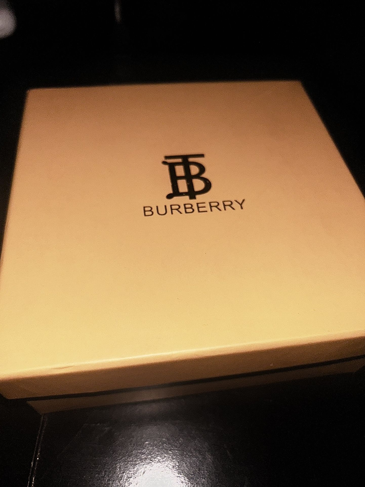 Burberry Reversible Plaid w Gun Metal Gold Buckle for Sale in Chula ...