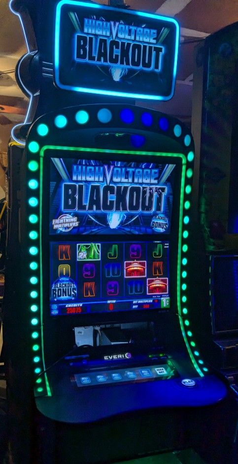 Everi High Voltage Blackout Slot Machine for Sale in Sacramento, CA ...