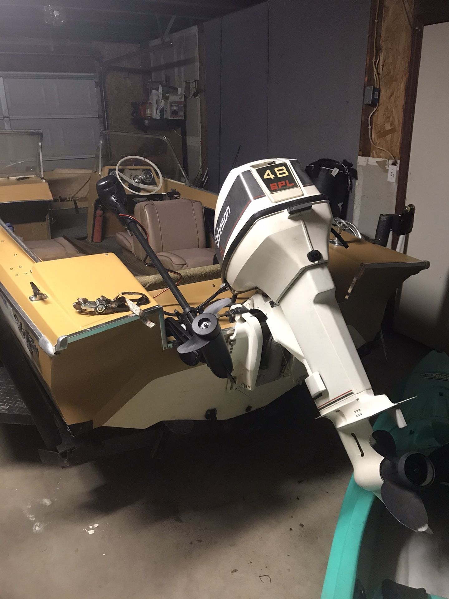 Johnson 48 HP Outboard Motor for Sale in Modesto, CA - OfferUp