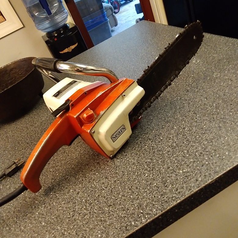 Vintage. Sears Electric Chain Saw. Very Strong Saw. for Sale in Greensboro NC OfferUp