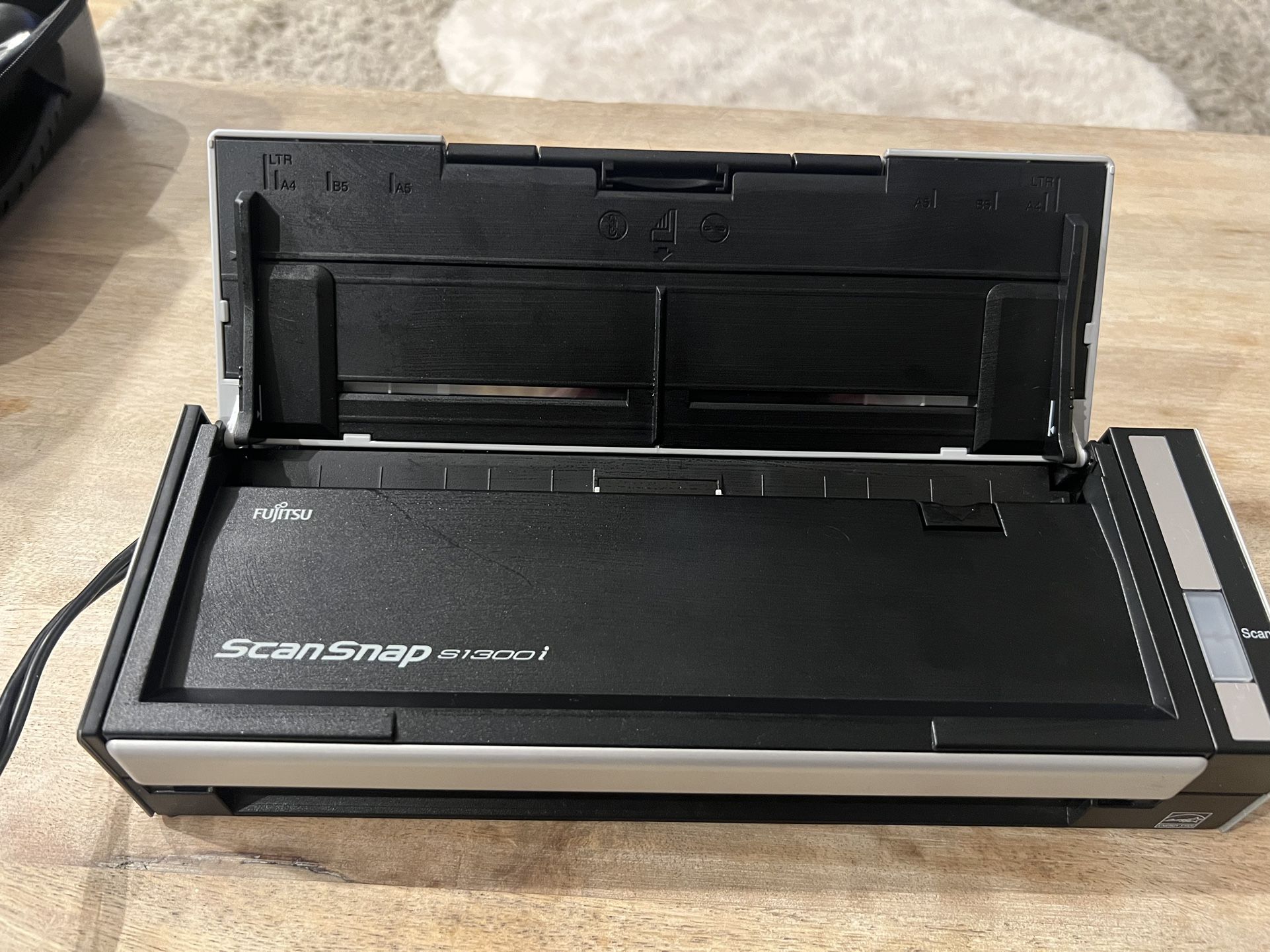 Fujitsu ScanSnap S1300i Color Duplex Document Scanner for Mac or PC ...