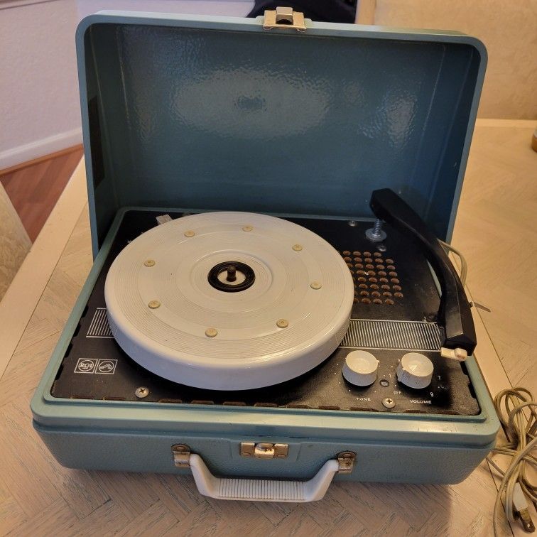 Rca Victor Portable Record Player