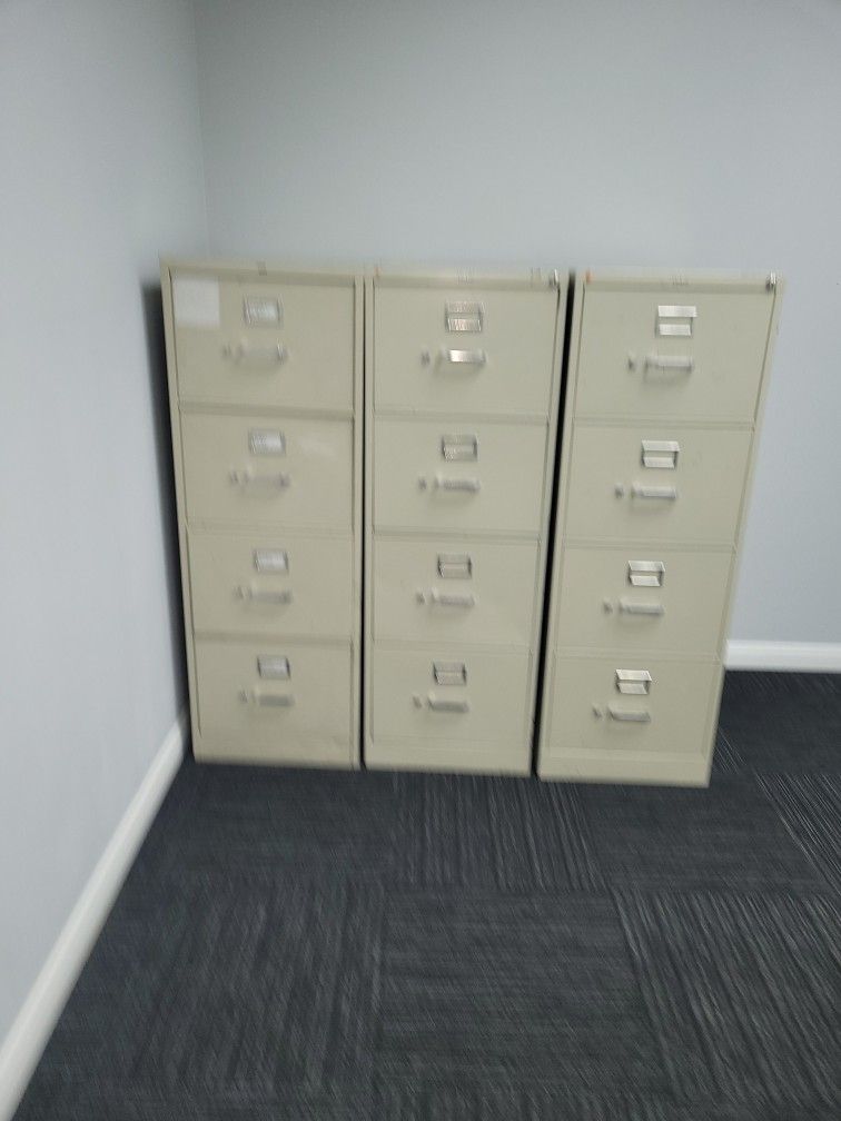 Filing Cabinets Free for Sale in Las Vegas, NV - OfferUp