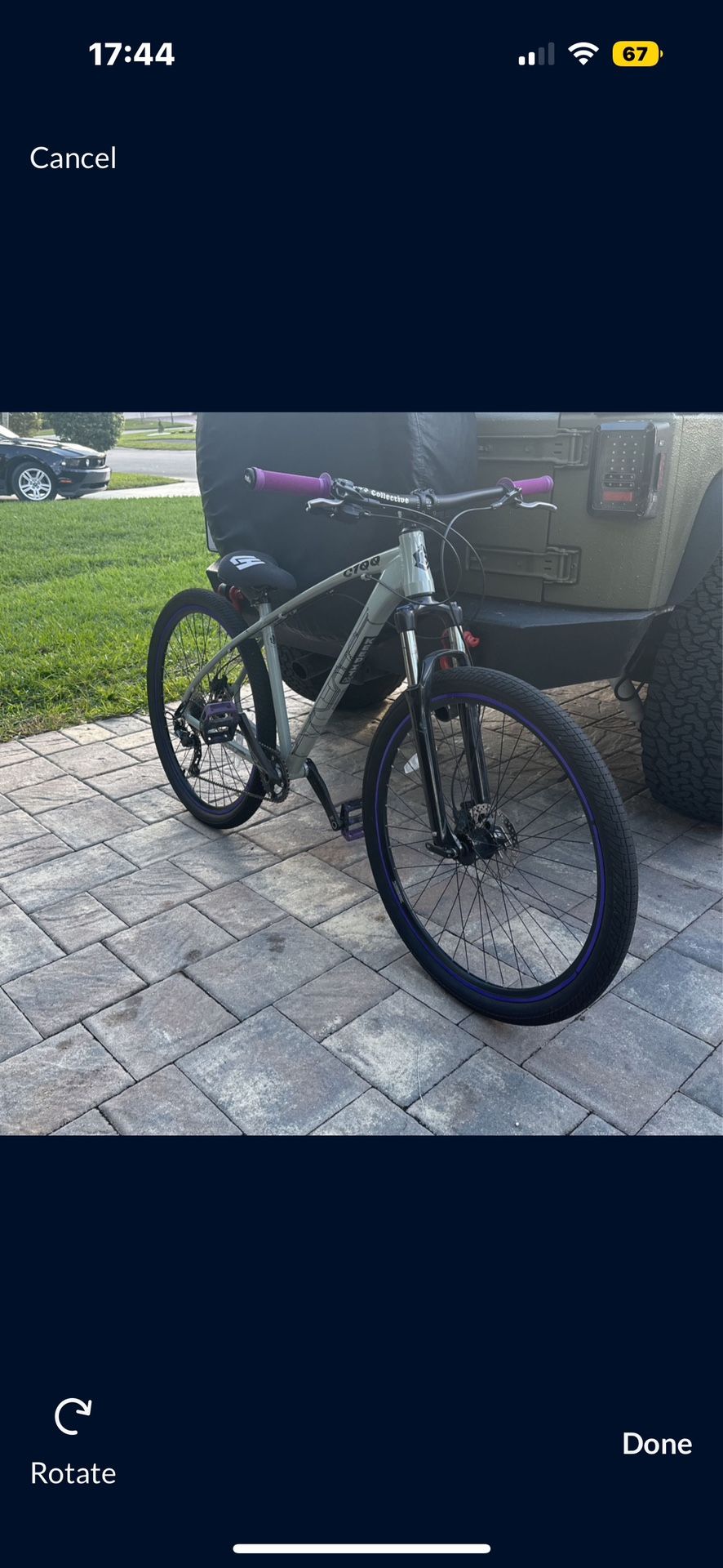 C100 Mountain Bike for Sale in Pompano Beach, FL - OfferUp