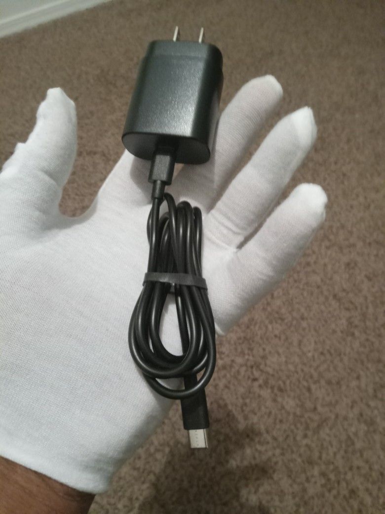 New Type C Android rapid charger (not for USB) for Sale in Jacksonville ...