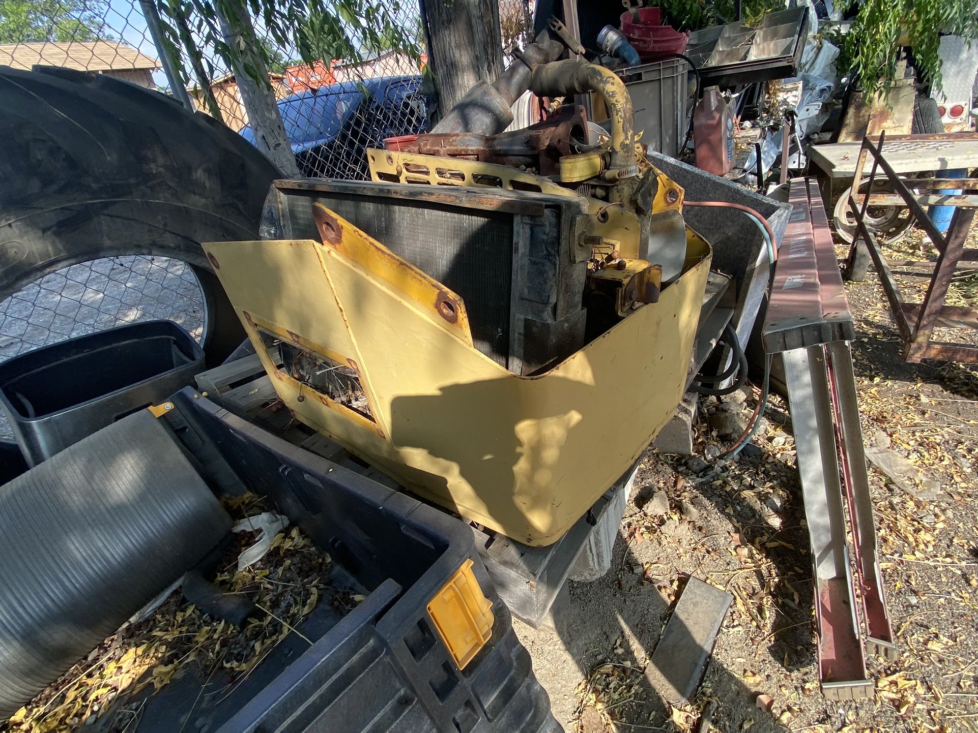 Ford 750 Backhoe Loader for Sale in Fontana, CA - OfferUp